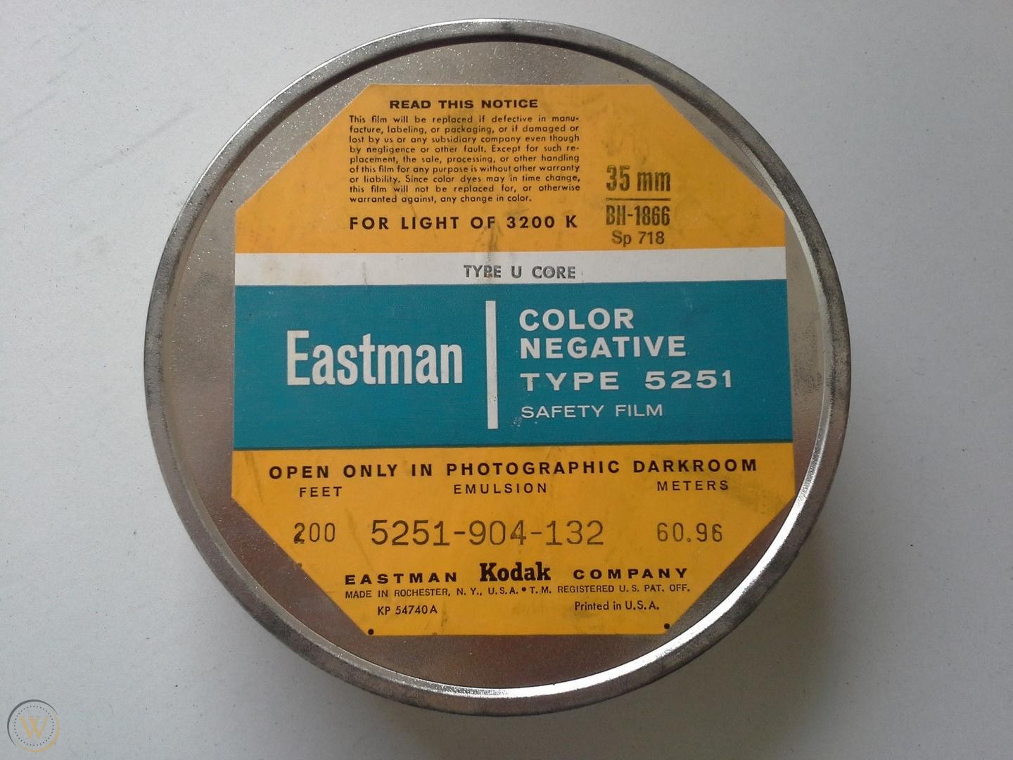 EASTMANCOLOR (Истмэн Колор) — Первые в кино